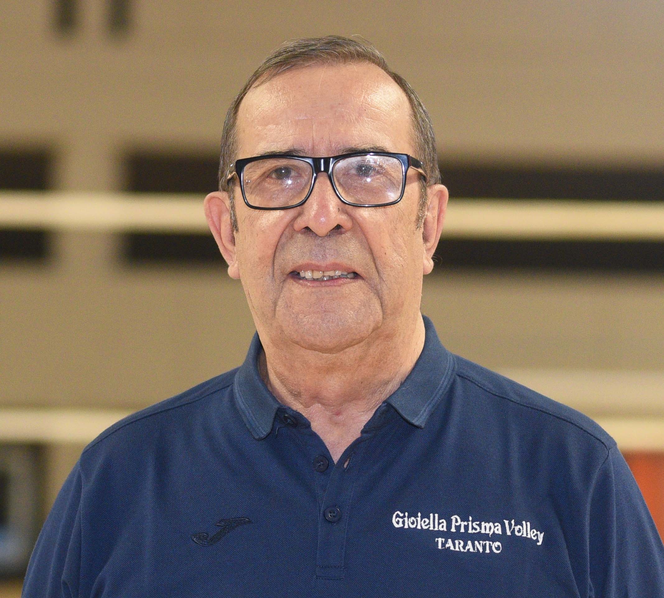 VINCENZO FRANCIOSA, RESPONSABILE HOSPITALITY E LOGISTICA, TUTTOFARE DELLA GIOIELLA PRISMA ...